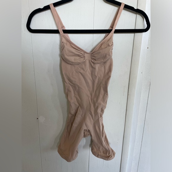 SKIMS | Intimates & Sleepwear | Skims Shape Wear Mid Thigh Body Suit ...